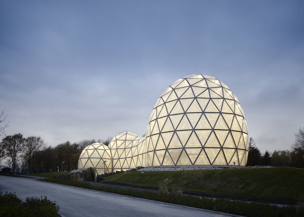 Empfangsgebäude „Mitoseum“ im Saurierpark, Kleinwelka – rimpf